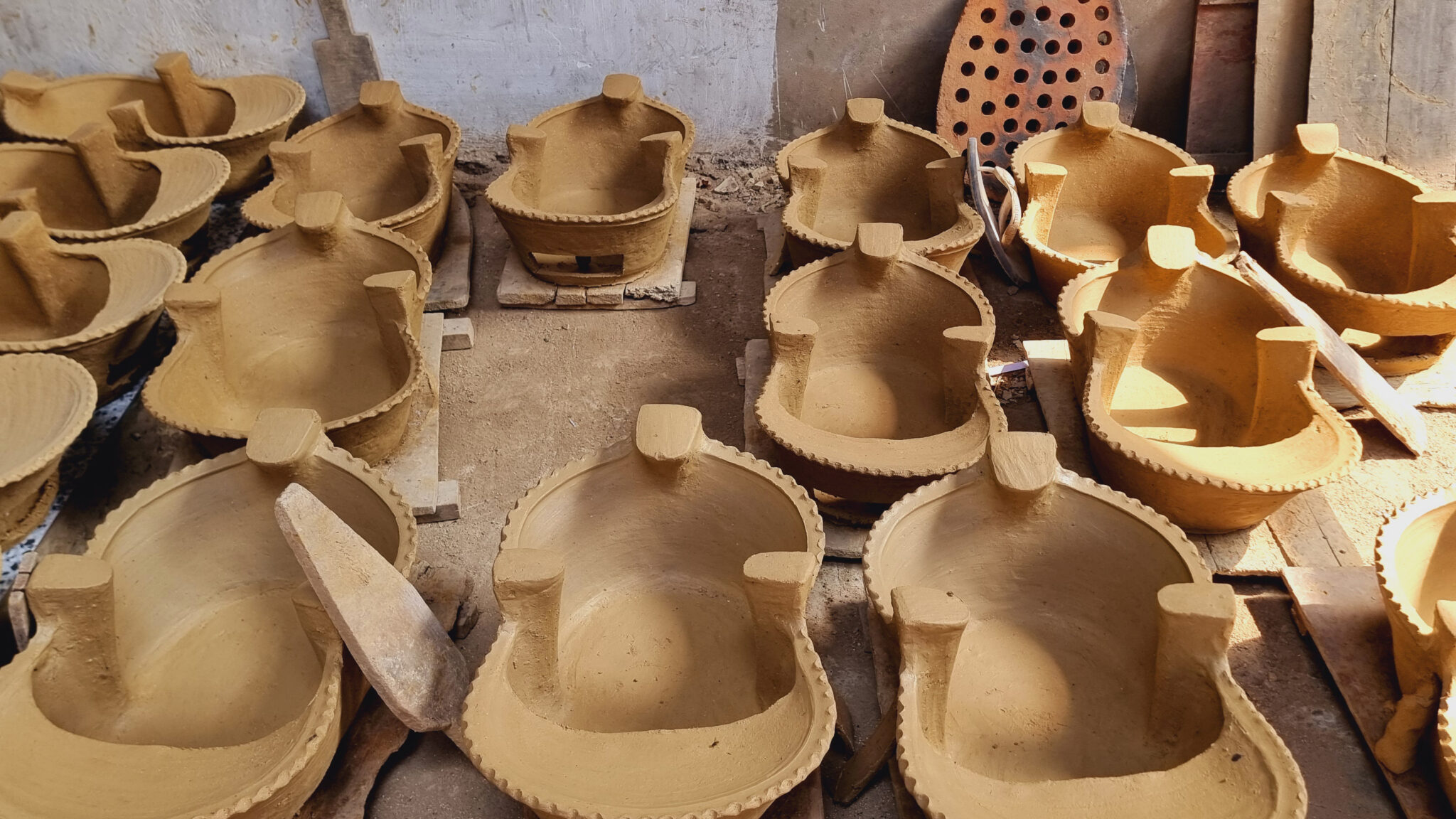 KHMER TRADITIONAL CRAFT VILLAGE - aldentravel