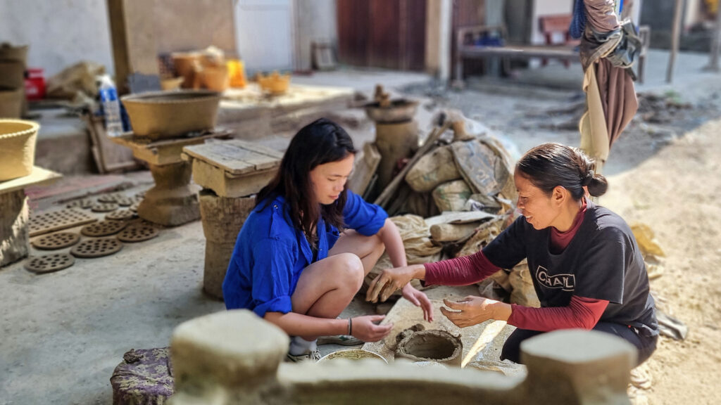 KHMER TRADITIONAL CRAFT VILLAGE - aldentravel