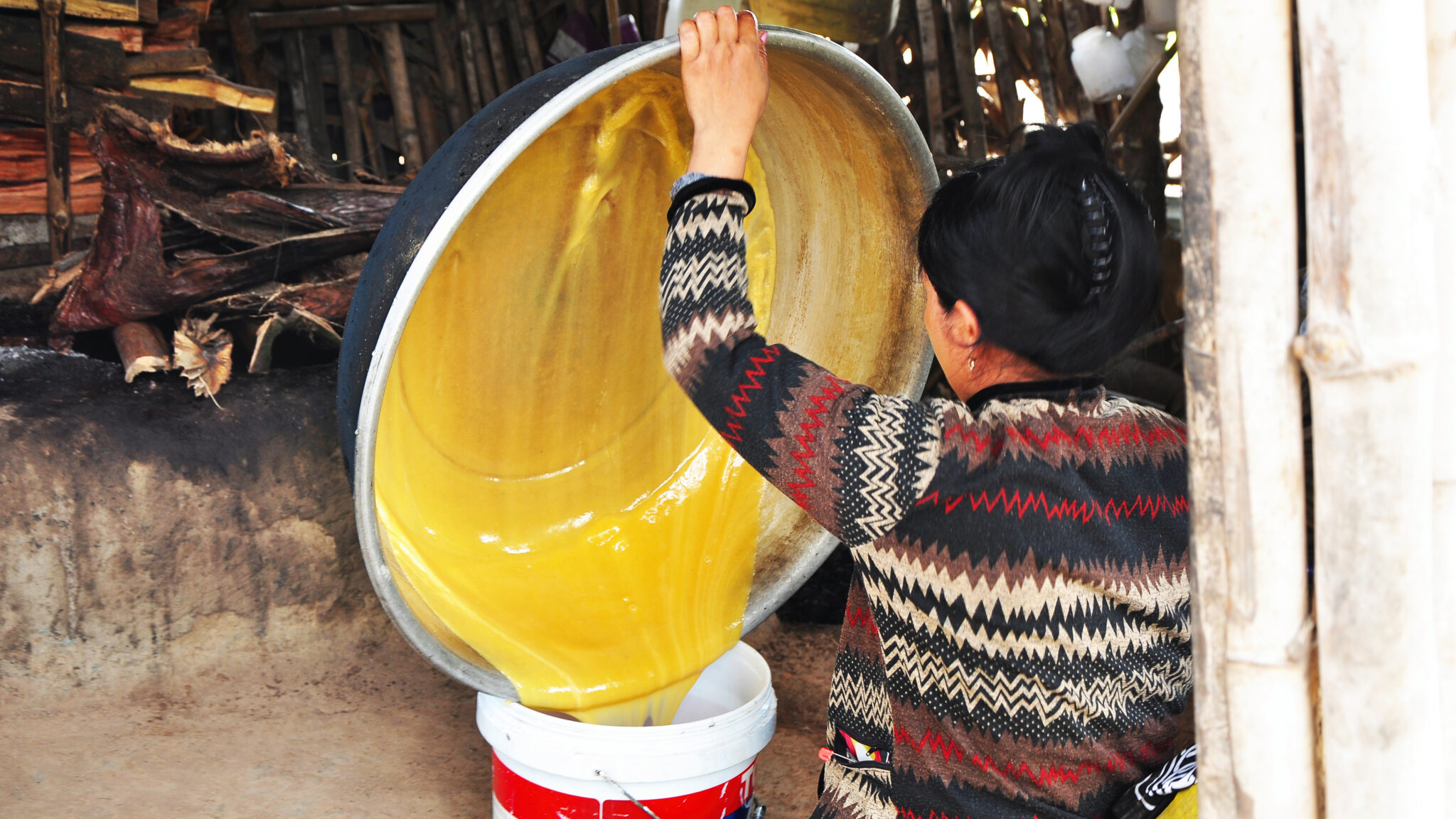 KHMER TRADITIONAL CRAFT VILLAGE - aldentravel